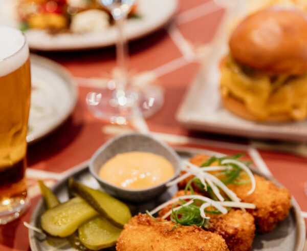 Eat & Drink at Koala Tavern | Family-Friendly Bistro in Capalaba